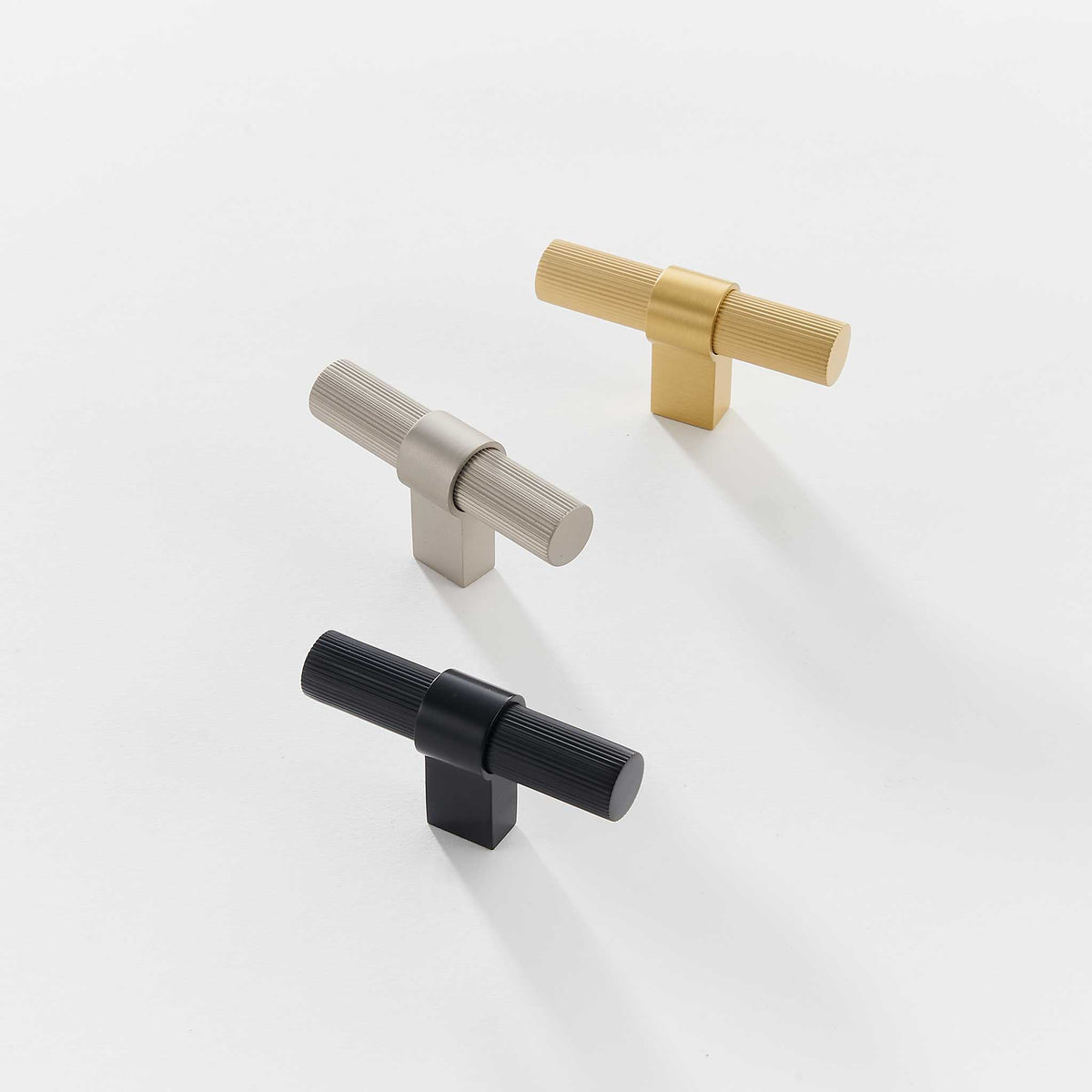 T-bar 3138 | Rillet | Sort – Decor Room